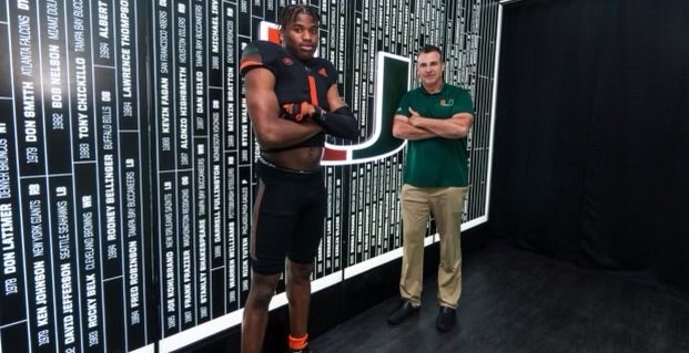 Mario Cristobal makes big impression on 5-star WR Ryan Wingo and his family