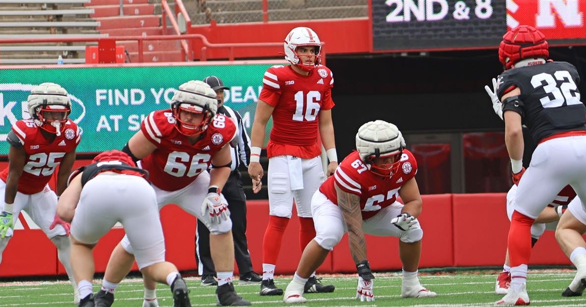 Michigan lands commitment from Big Ten interior offensive lineman