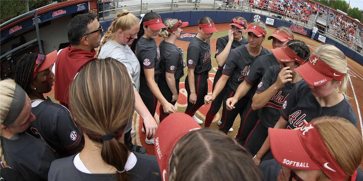 Alabama Softball Collapses In Seventh Inning, Falls To Ole Miss