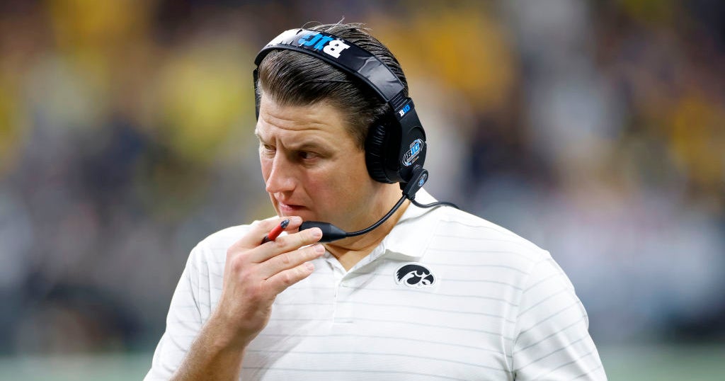 Iowa offensive coordinator Brian Ferentz questioned after 54-10 Ohio ...
