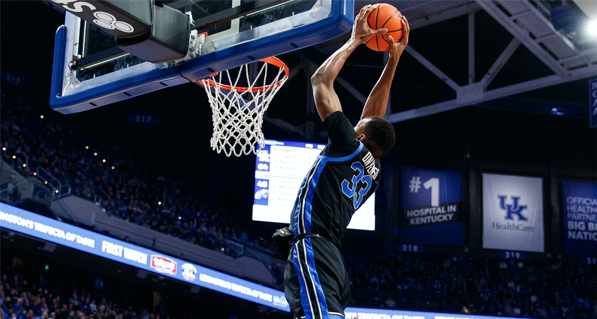 Ugonna Onyenso returning to Kentucky