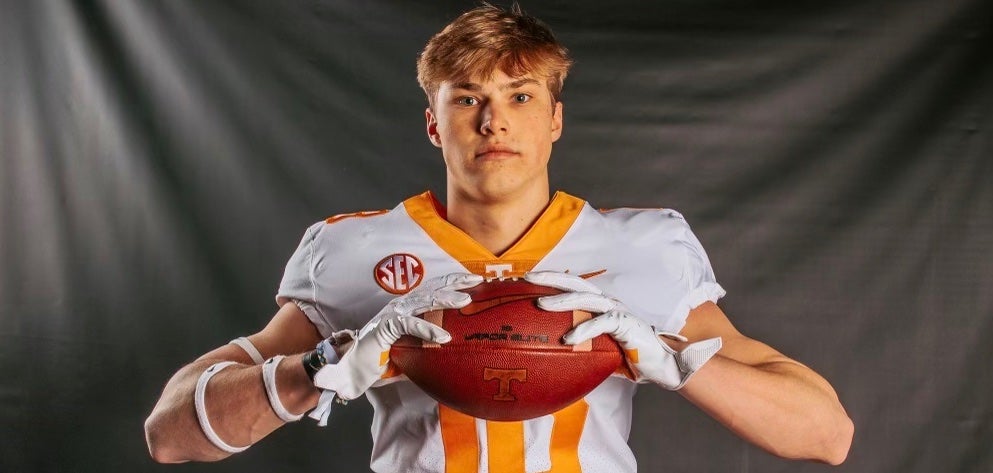 Memphis LB makes 'dream come true,' commits to Vols as preferred walk-on