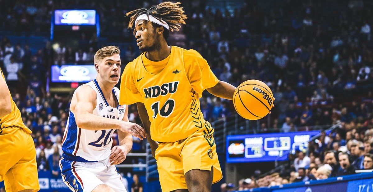 NDSU starts big road trip at Kansas City