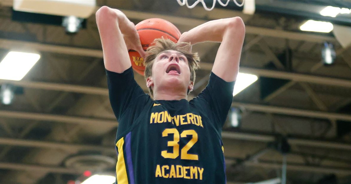 Flagg shines in his return to Maine