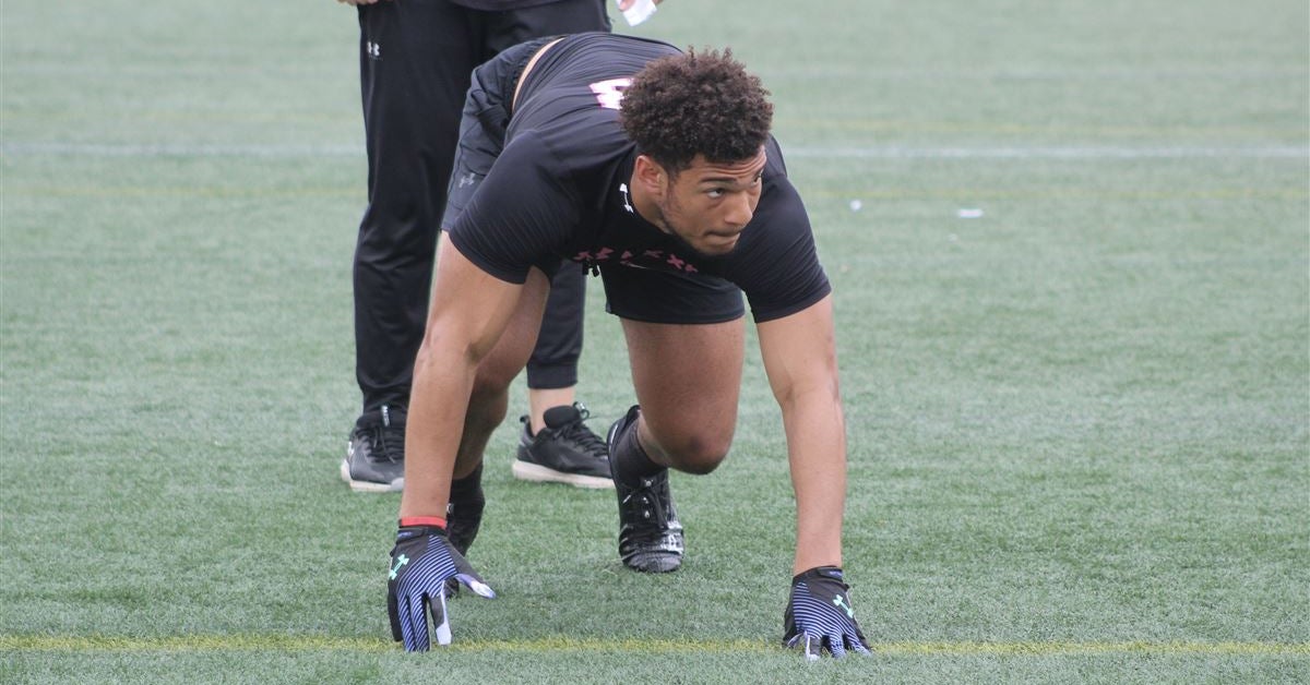 Four-star edge rusher Austin Alexander "pretty high" on Wisconsin
