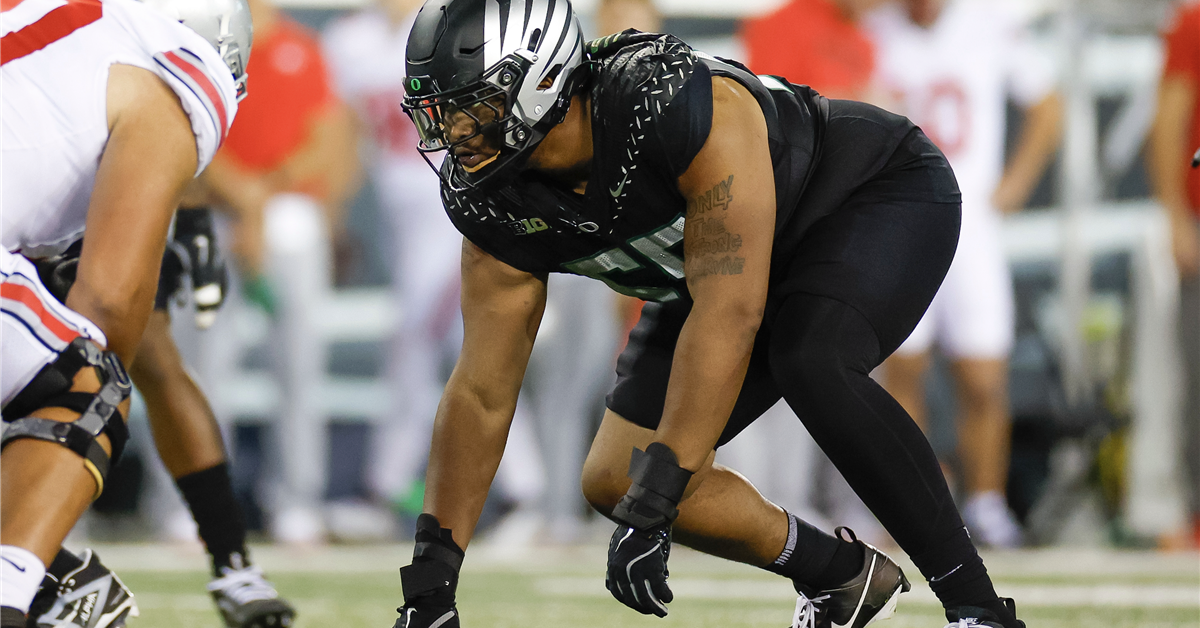 Oregon's 2024 defensive starters: Who's leaving, who's returning?