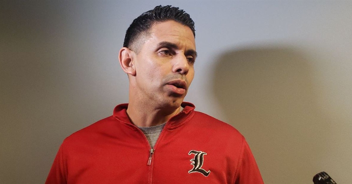 Q&A: Louisville QB Coach Frank Ponce