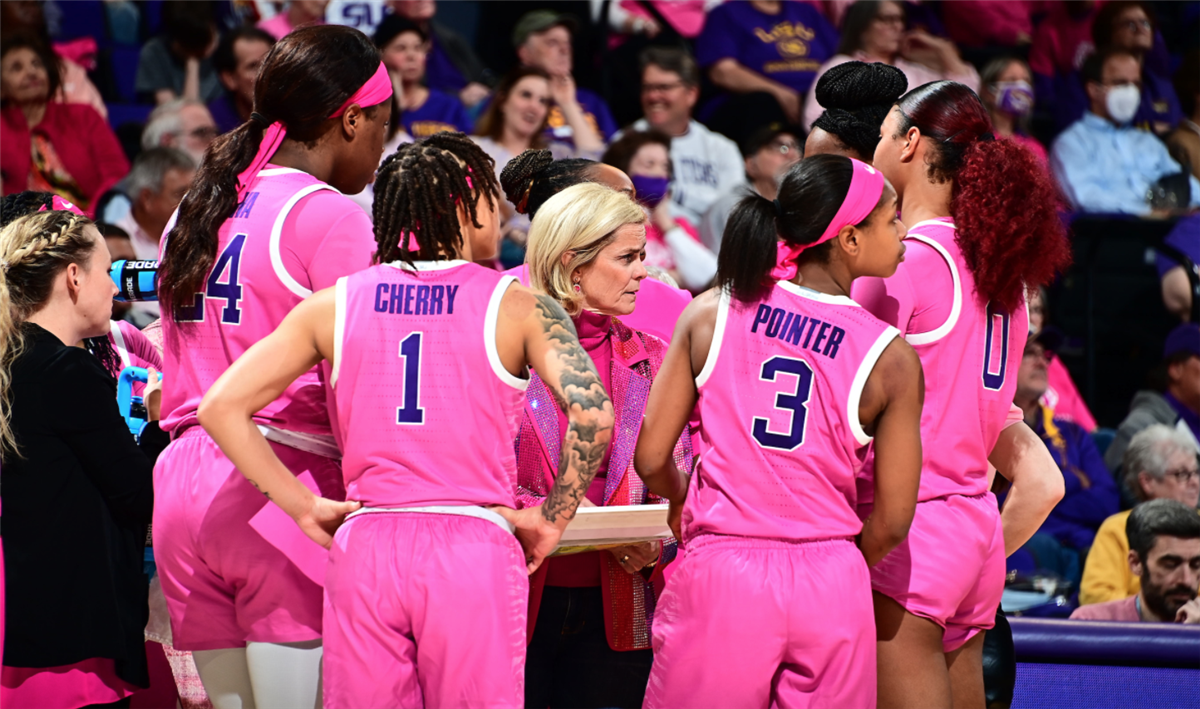 LSU holds off fierce comeback, beats Georgia 73-67