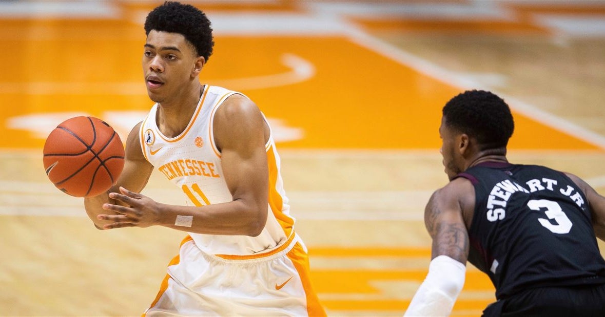 Jaden Springer 'still not 100 percent' but gives Vols lift