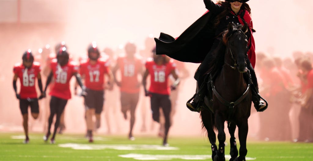 College football's best stadium entrances, pregame rituals: Ranking 10 ...