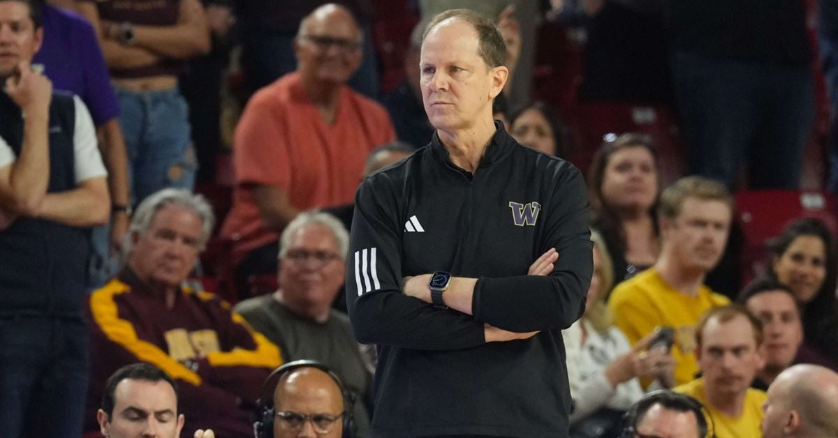 Report: Former Husky Head Coach Mike Hopkins Set To Join Phoenix Suns