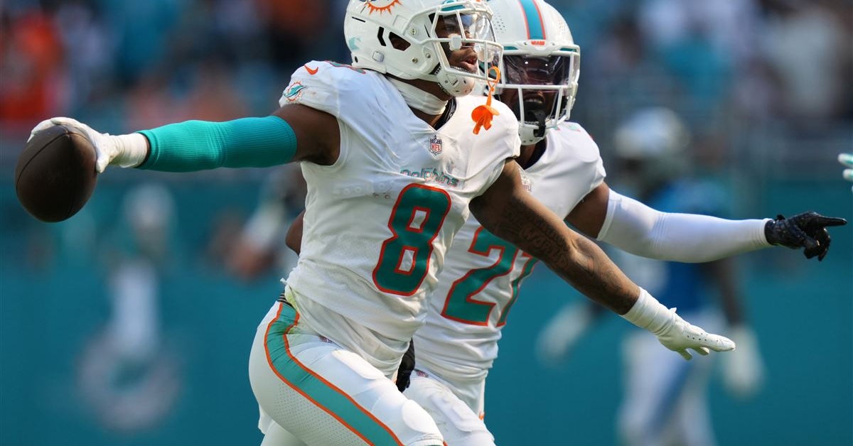 Former Oregon S Jevon Holland inks three-year deal with New York Giants