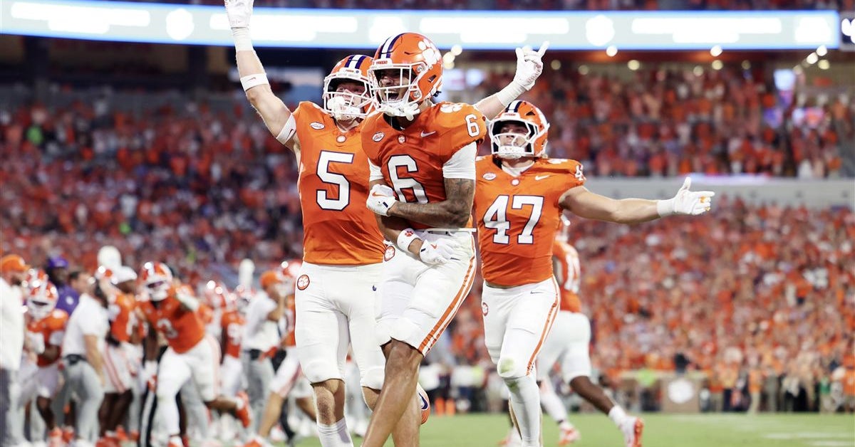 Analyzing snap counts, PFF grades from Clemson's season-opening loss to LSU