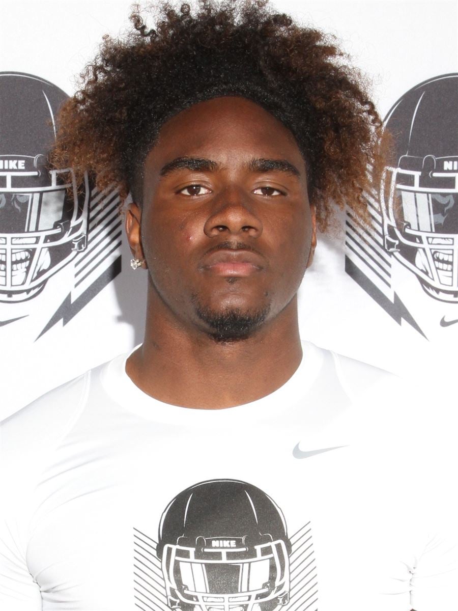 Jonathan Sewell Profile Photos