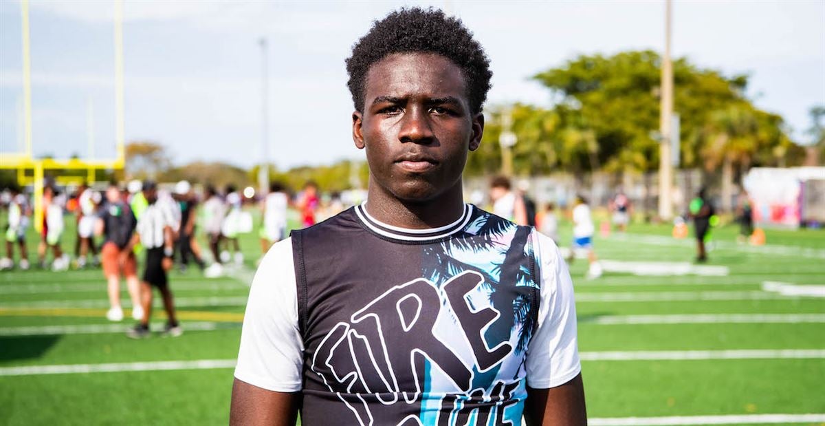 Gators pull to No. 1 for Top247 2025 WR Hardley Gilmore