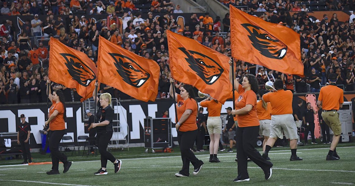 Game Day Headquarters: Oregon State Beavers vs Houston Cougars