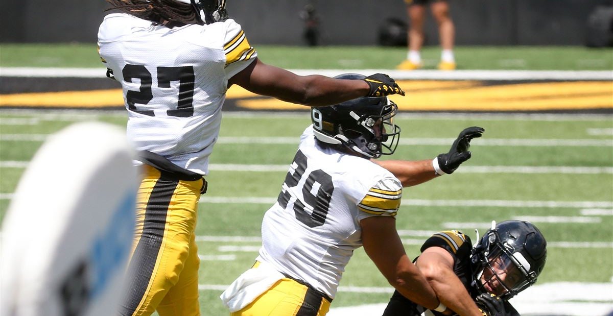 Iowa Football: Hawkeyes release depth chart ahead of Maryland