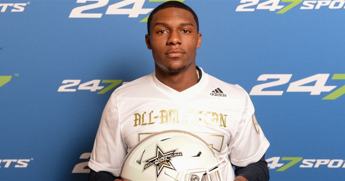 A.J. Henning recaps close battle between Notre Dame and Michigan