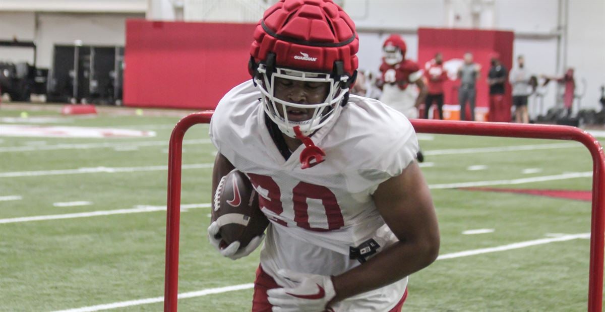 Dominique Johnson highlights solid scrimmage for Arkansas running backs