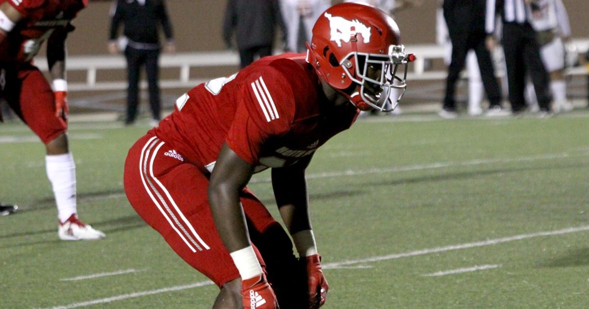 Five-star CB Denver Harris has great time at Texas