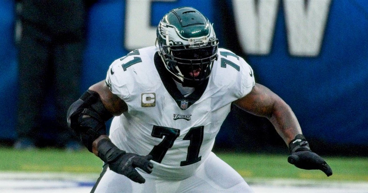 Report: Jason Peters signs with Chicago Bears