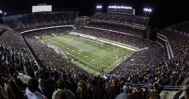Texas A&M expects 'amazing' Kyle Field crowd in high-stakes rivalry ...