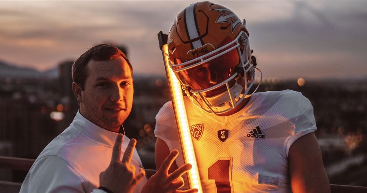 Three-star QB Luke Moga checks out ASU