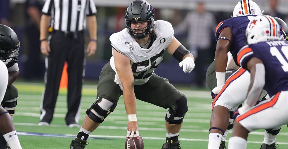 Packers officially sign former Oregon center Jake Hanson