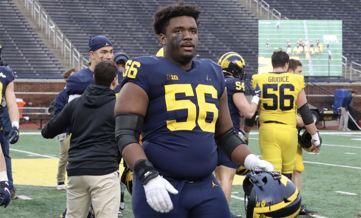 Michigan OL Amir Herring talks college transition, Ben Herbert