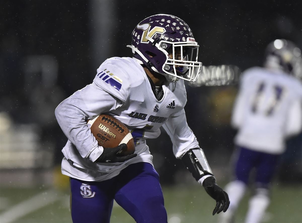 PHOTO GALLERY: #1 Graham-Kapowsin Runs Through #3 Lake Stevens To Win ...
