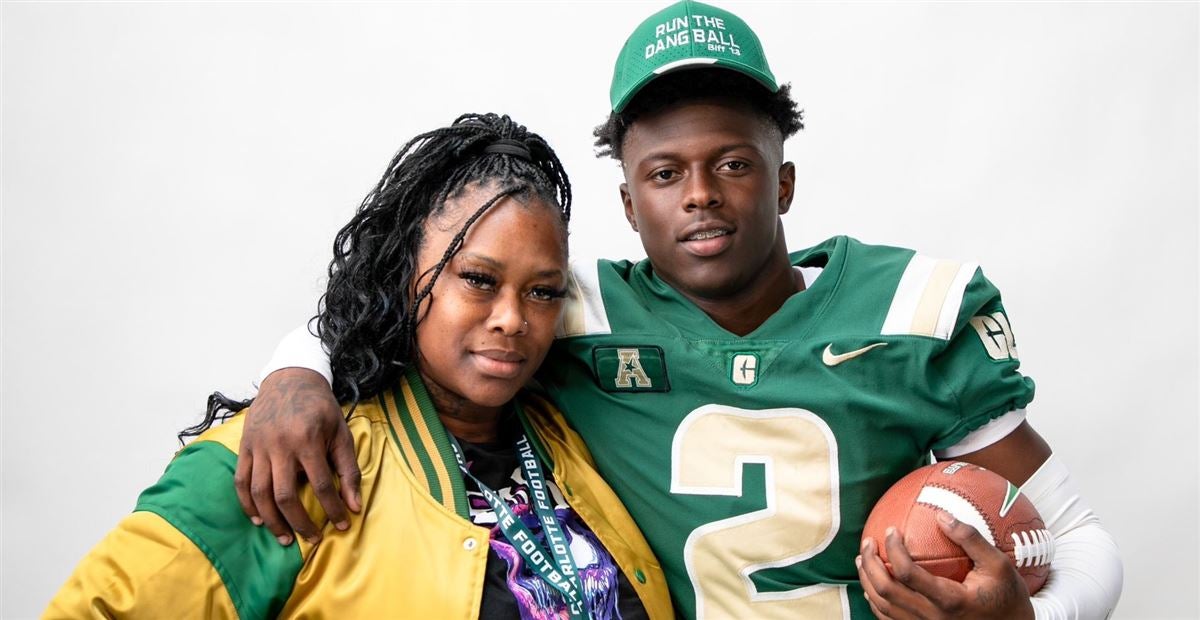 Charlotte lands commitment from coveted Florida RB Rod Gainey Jr.