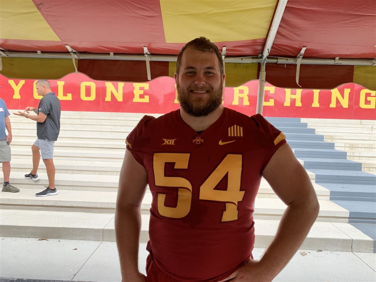 'Just play hard and play fast,' veteran lineman Jarrod Hufford talks ...