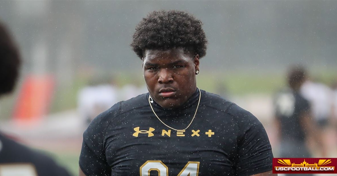 DL commit Malik Brooks at home with USC