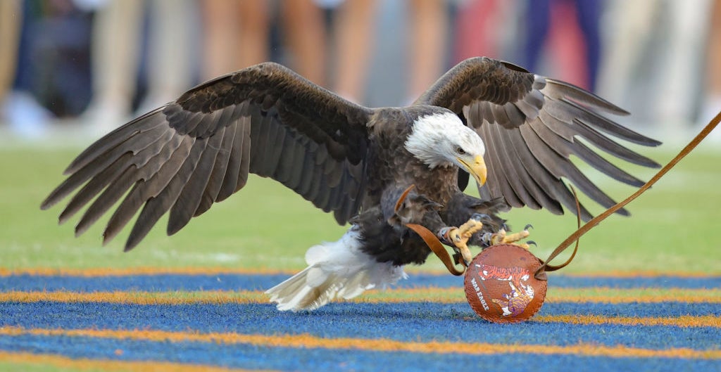 College football's best stadium entrances, pregame rituals: Ranking 10 ...