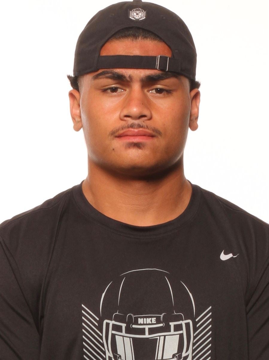 Merlin Robertson Profile Photos