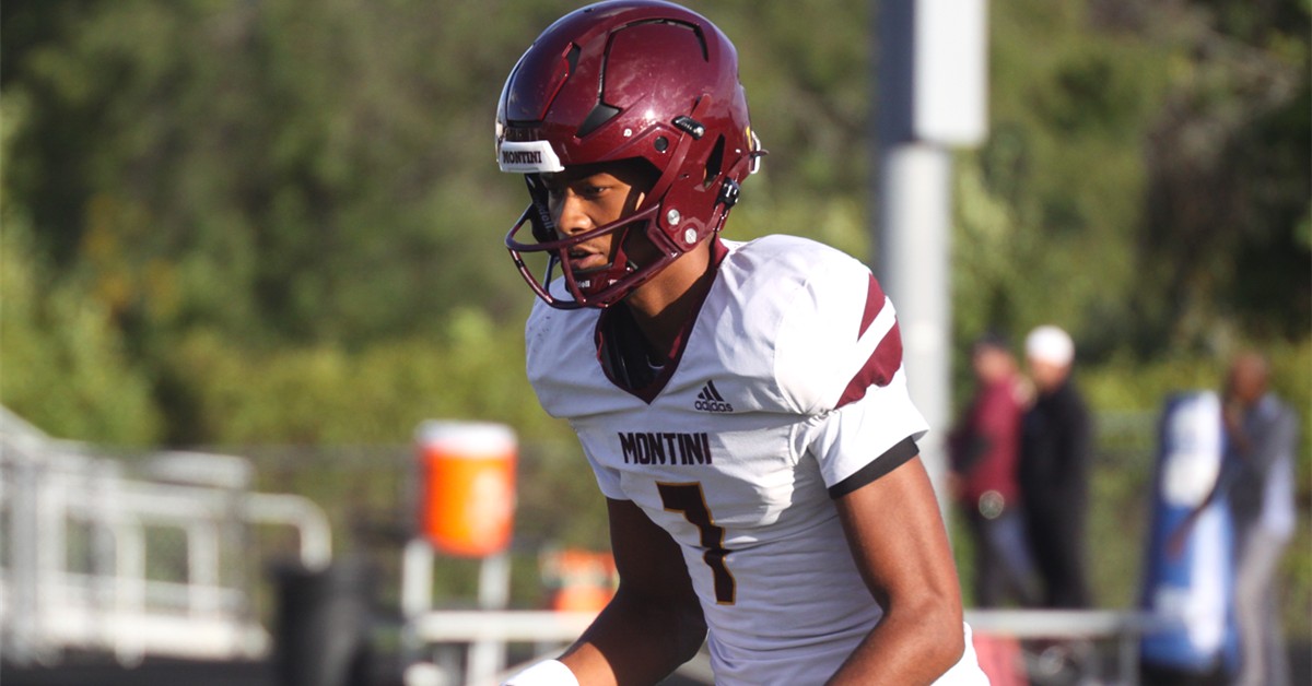 Star quarterback Israel Abrams updates his recruitment with Badger247