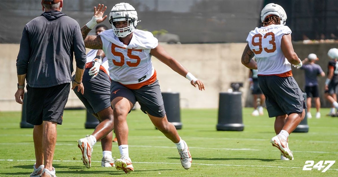 Second-year Texas DL Melvin Hills announces intentions to enter the ...