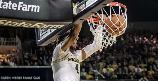 WATCH: How Isaiah Livers and Jordan Poole make each other better