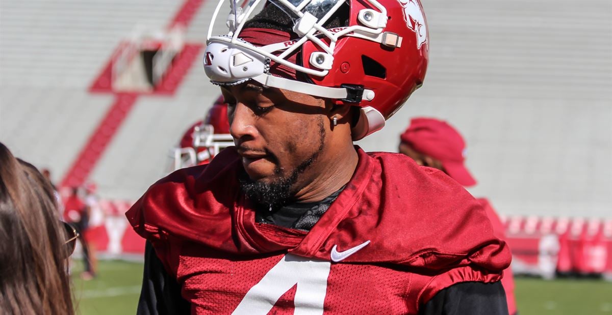 Malik Chavis receiving high marks in Arkansas camp