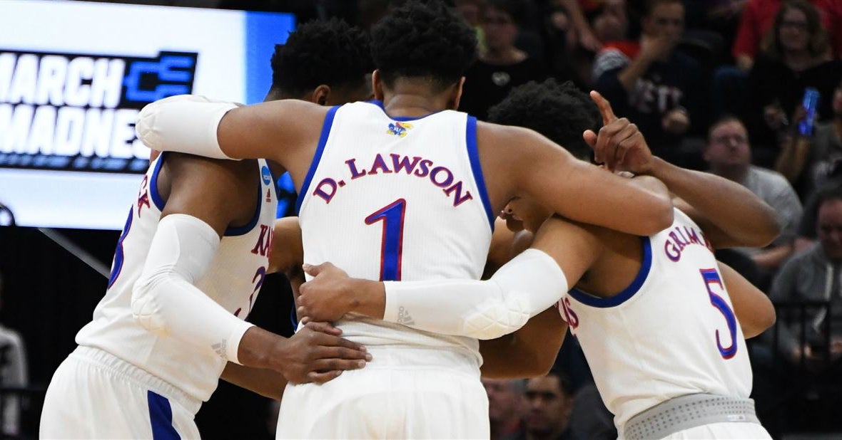 KU basketball crowns latest Danny Manning Mr. Jayhawk at banquet