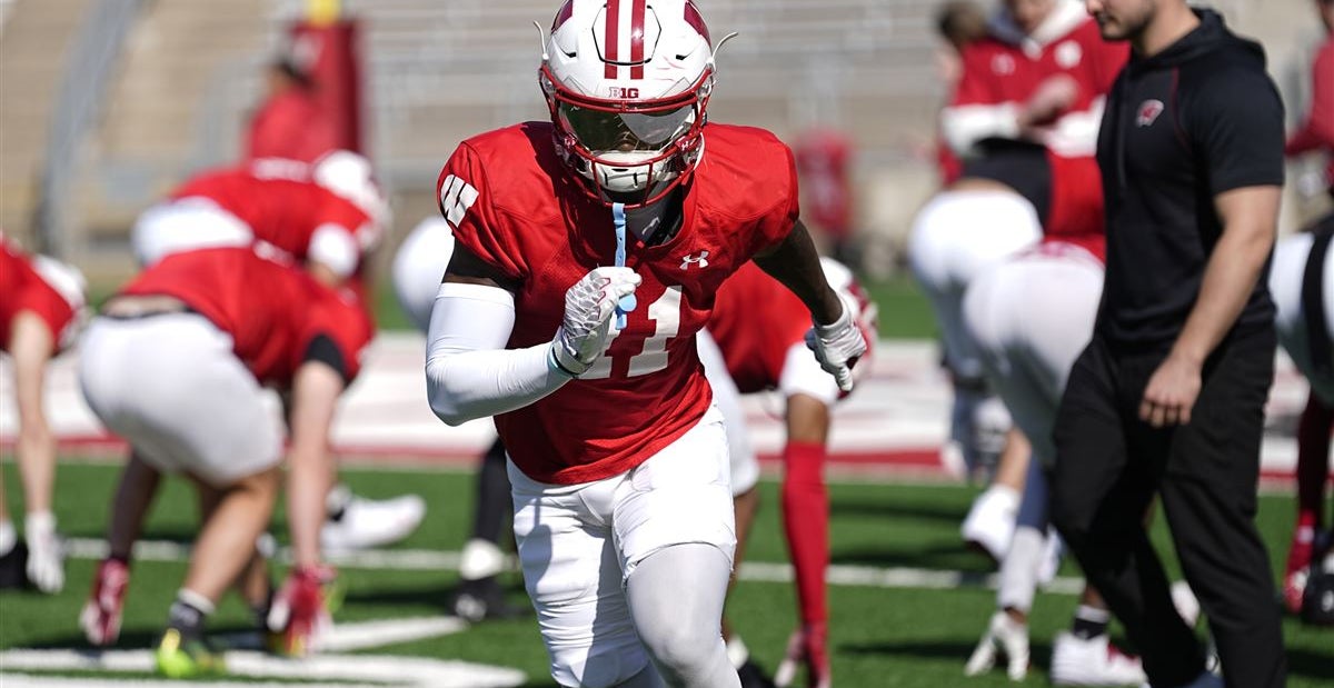 Key Wisconsin Badgers: No. 29 CB Omillio Agard