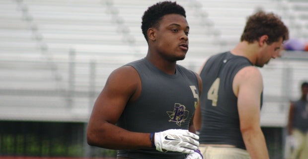 Xavier Scott Profile Photos