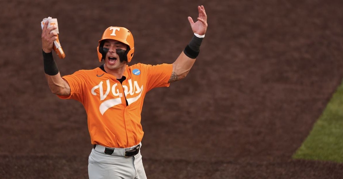 Andrew Fischer signs under slot deal with Milwaukee Brewers