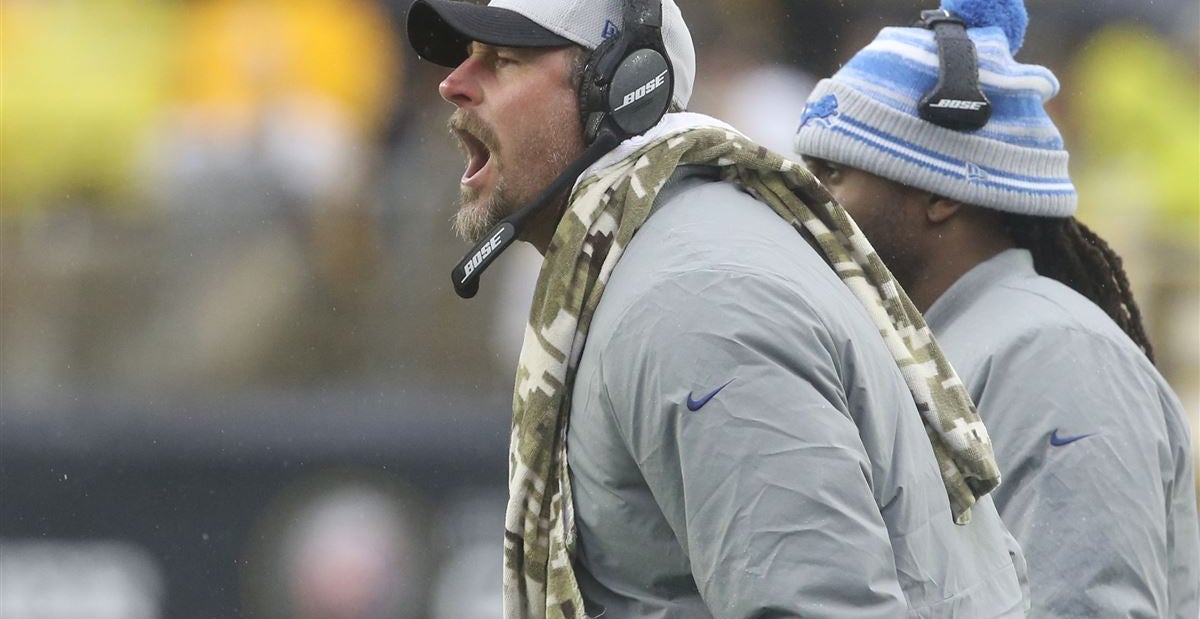 Dan Campbell offered a lifetime supply of teeth-whitening product after ...