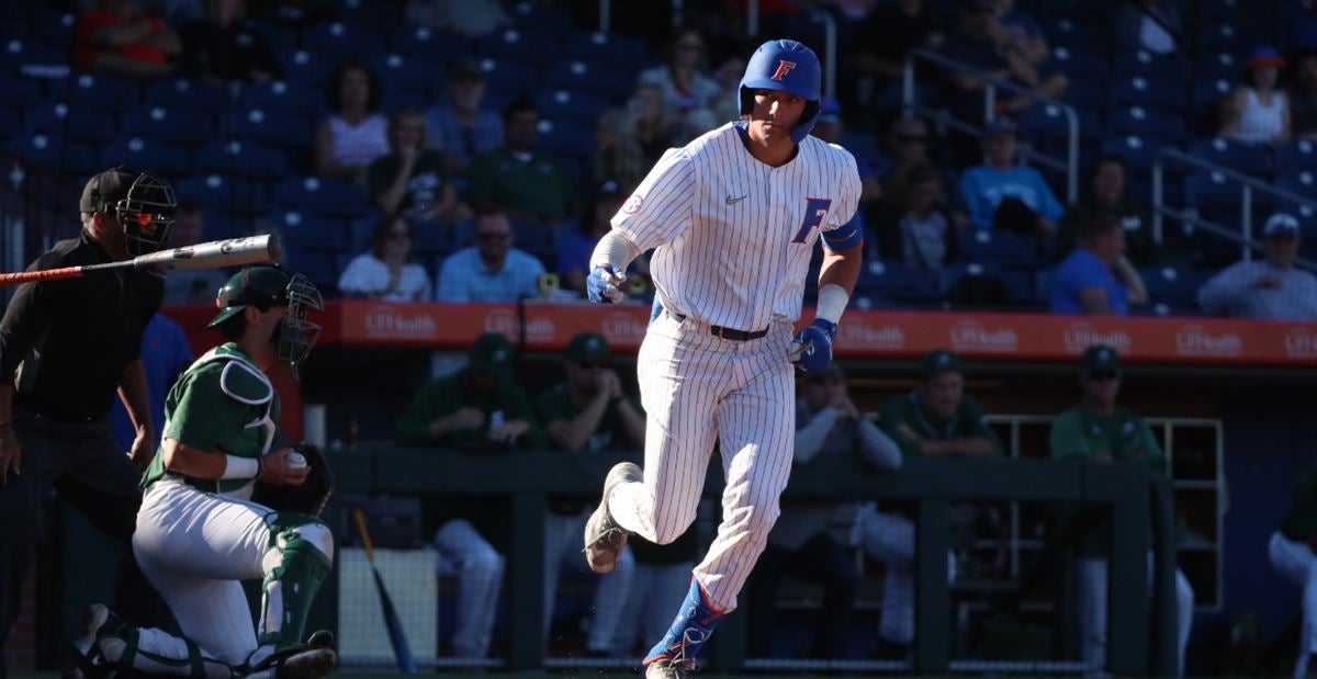 How it happened: Gators lean on relief, power hitting for game one win ...