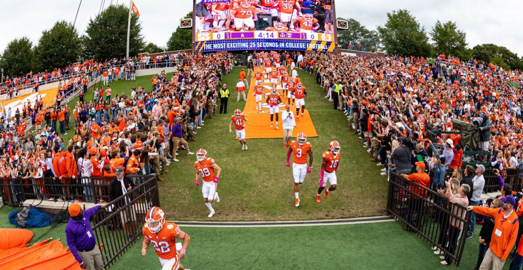 College football's best stadium entrances, pregame rituals: Ranking 10 ...