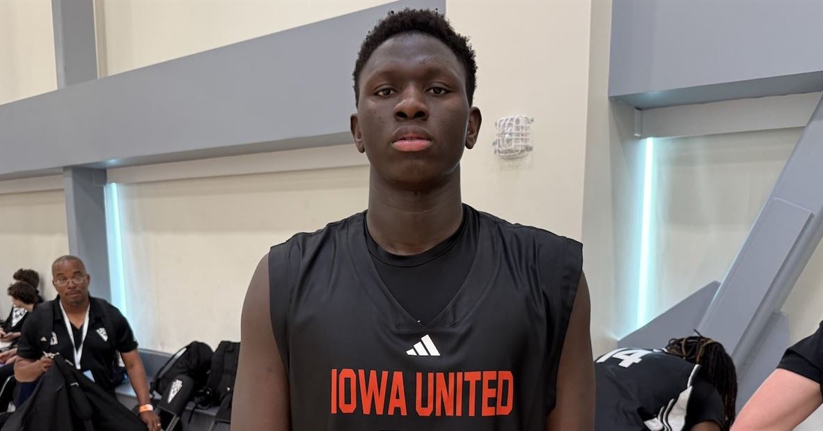 Top-ranked center Arafan Diane names top 12