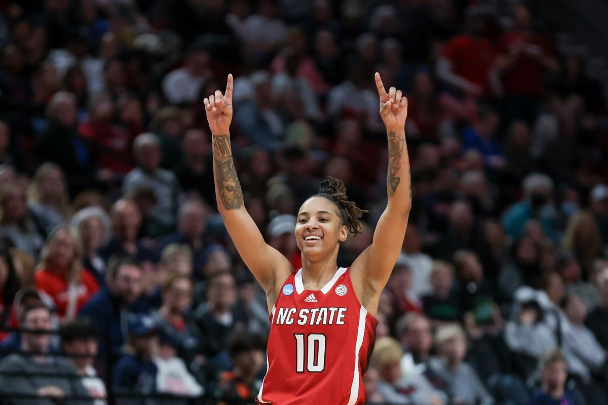 Aziaha James' huge second half propels Pack past Stanford