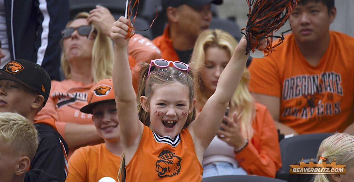 PHOTO BLITZ: Oregon State vs Fresno State