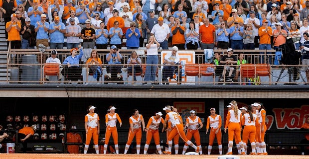 Tennessee adds three 2027 softball commits in one day